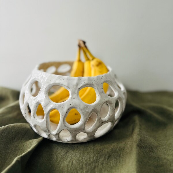 Pottery Fruit Bowl - Etsy