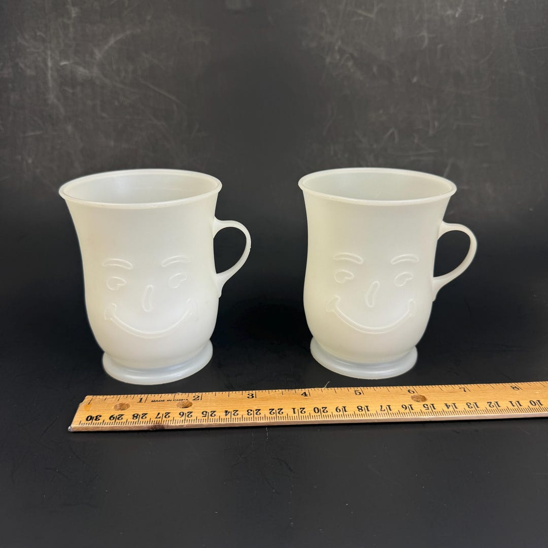Vtg Set of 2 Kool Aid Plastic Cups Mugs W Handle Face Clear White 8 Fl ...