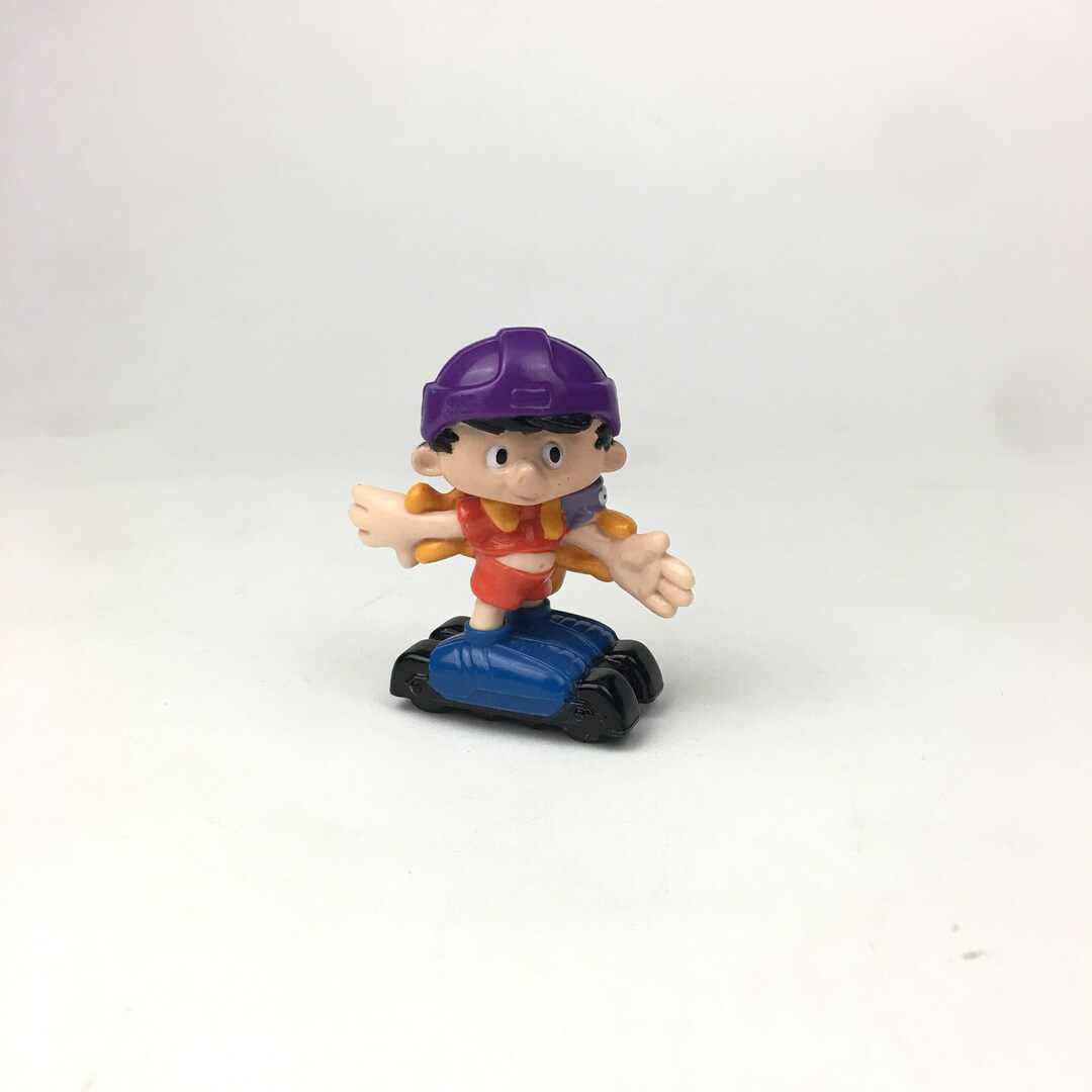 Bobbys World Plastic Wheeled Skating Toy With Spider Webbly Doll on ...