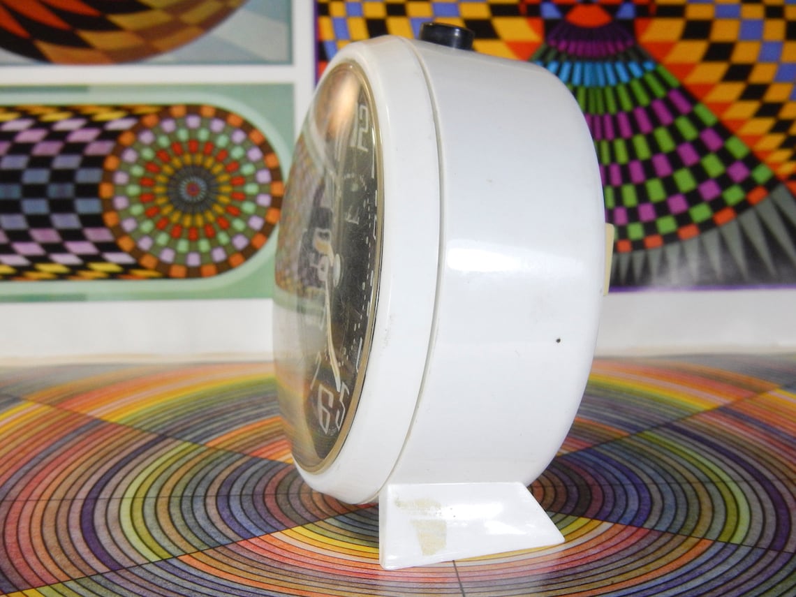 Retro White Desk Clock Vintage Alarm Clock Mechanical Clock | Etsy