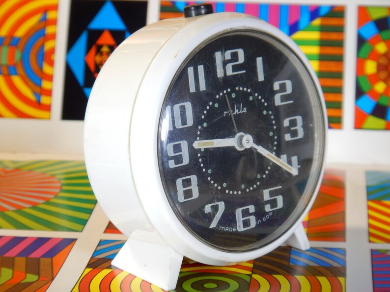 Retro White Desk Clock Vintage Alarm Clock Mechanical Clock | Etsy
