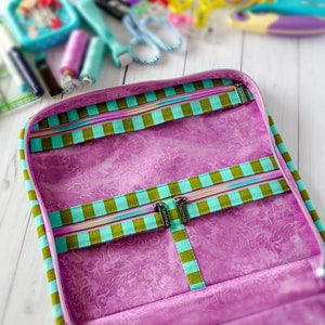 Bright Chipmunk Craft Zippered Project Bag With Clear Vinyl Pockets EPP ...