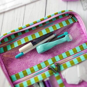 Bright Chipmunk Craft Zippered Project Bag With Clear Vinyl Pockets EPP ...