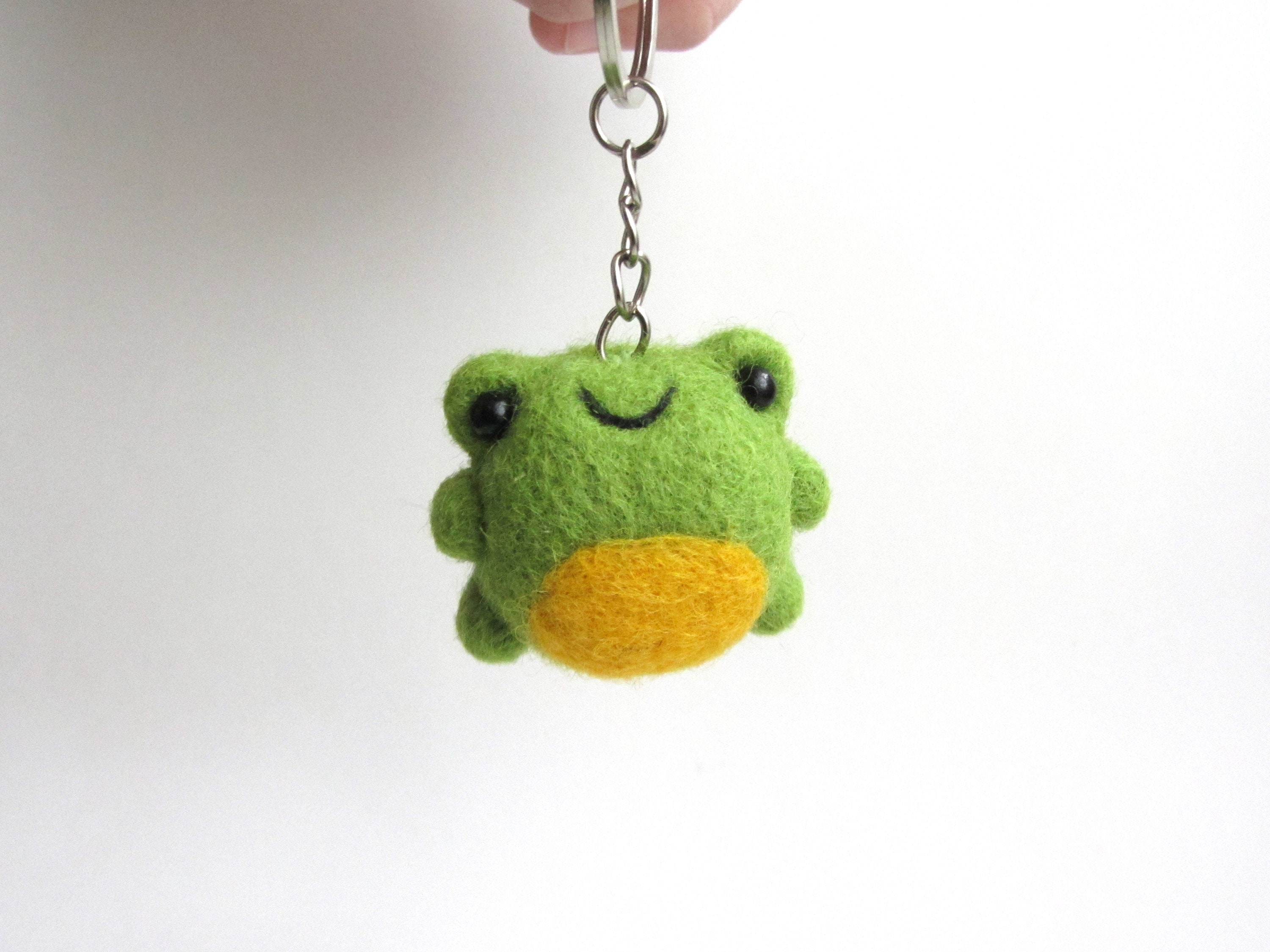 Little Cute Kawaii Frog keychain Needle Felted Frog Keyring. | Etsy