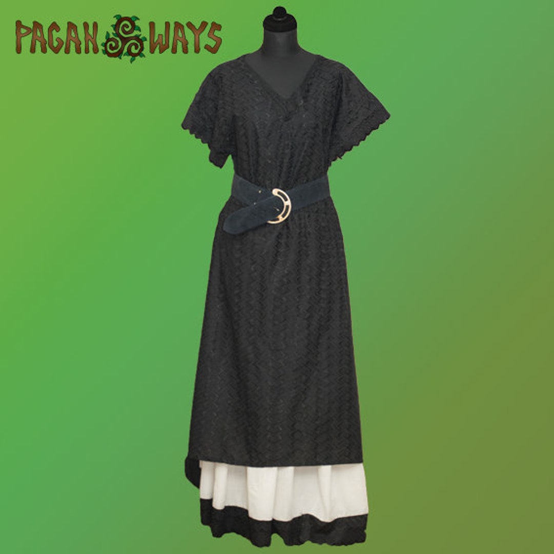 Fantasy Dress With Embroidered Fabric - Handfasting Festival Pagan ...