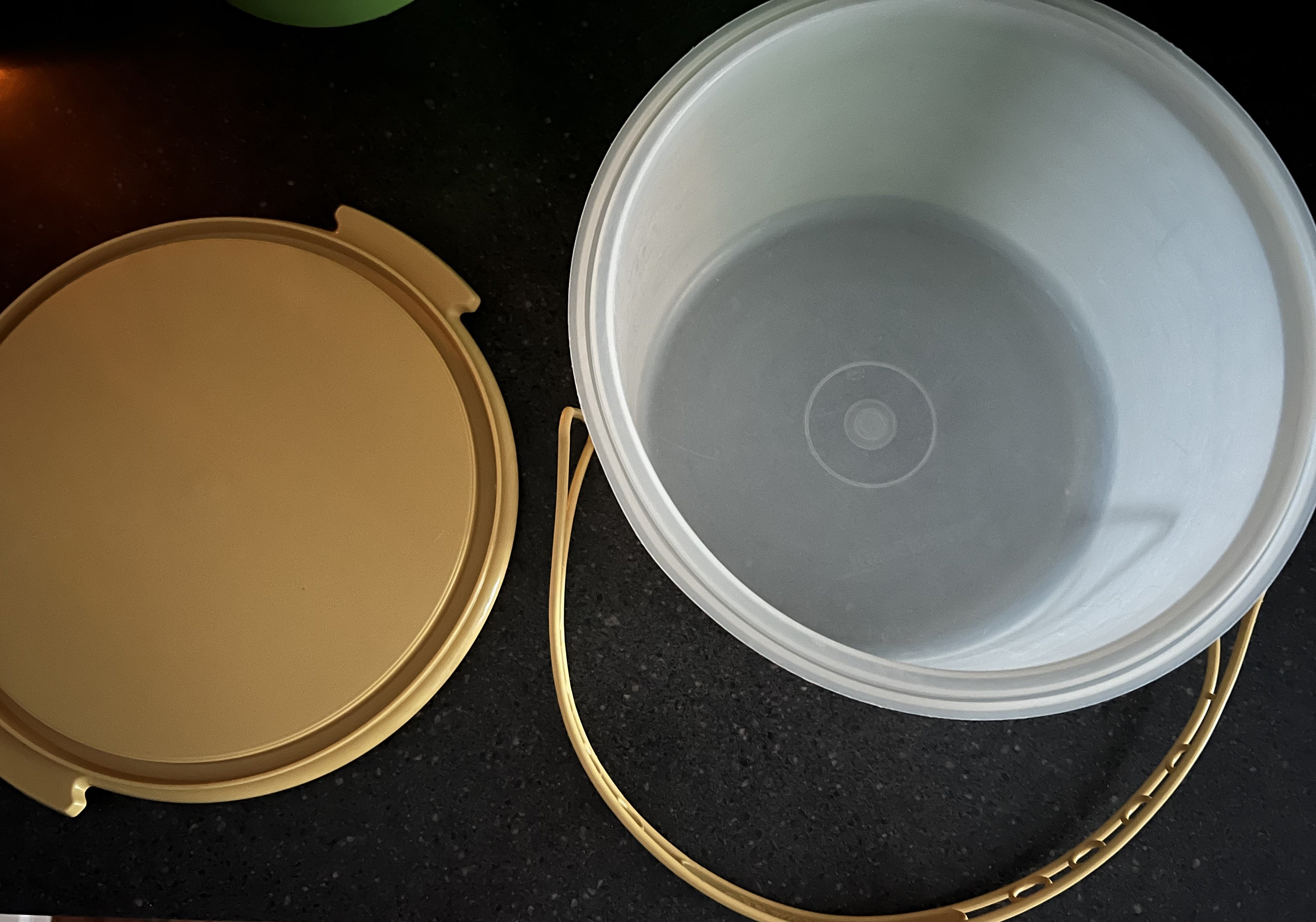 Tupperware Cake Container - Etsy