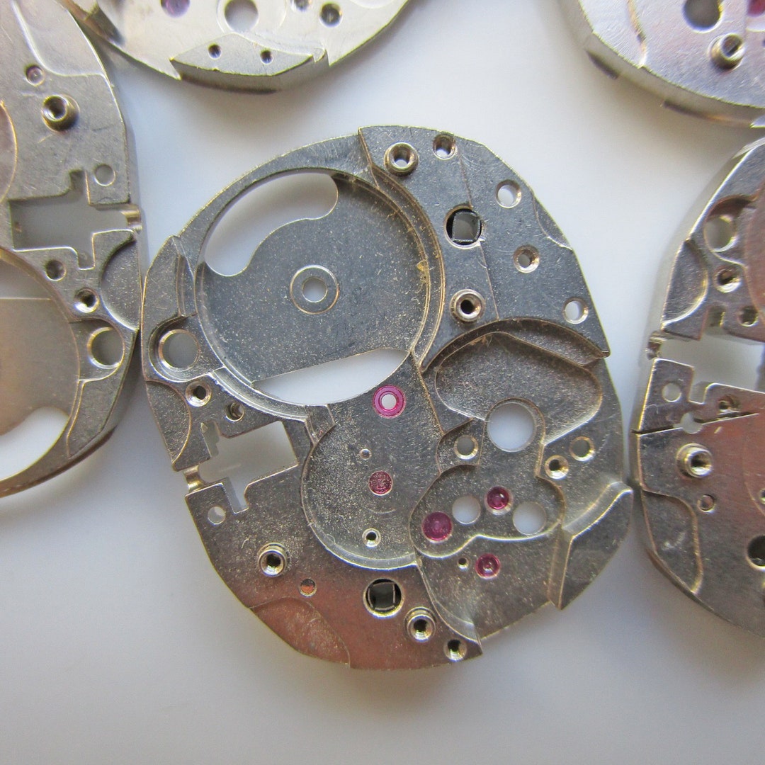 25 Vintage Rhodium-plated Brass Watch Parts, Dead Stock Elgin Watch Co ...