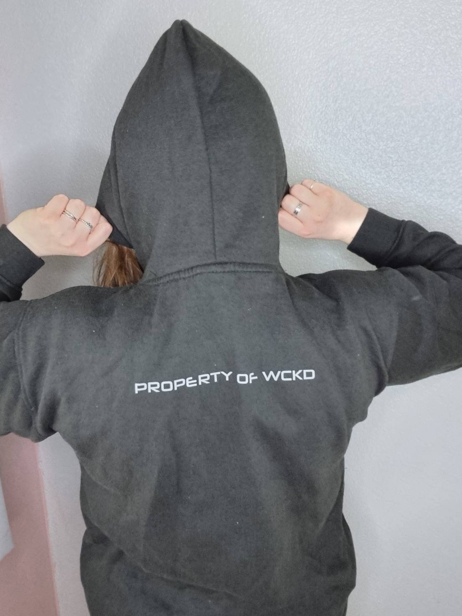 Property of WCKD Hoodie/sweatshirt (maze Runner: the Death Cure) - Etsy