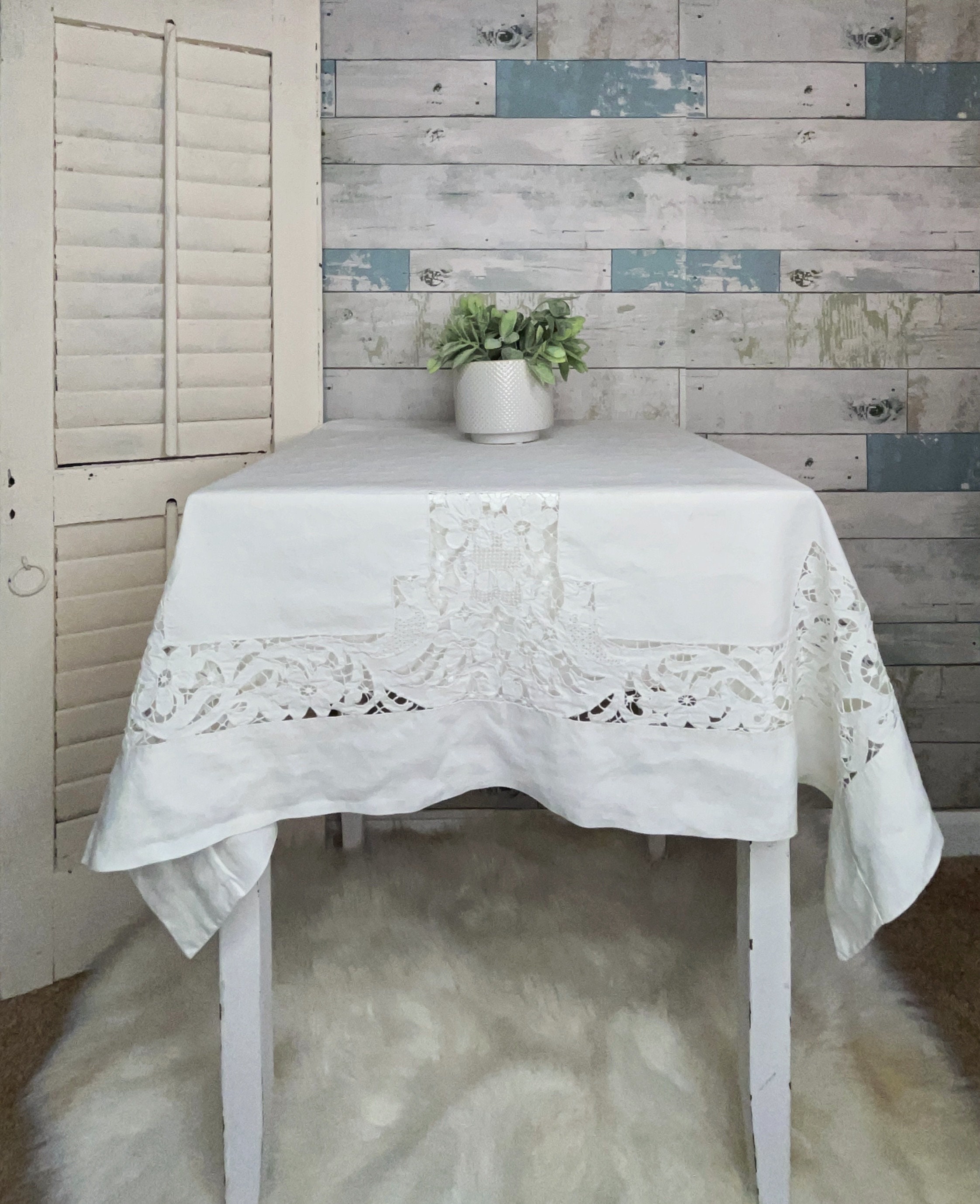 Vintage White Linen Tablecloth, Embroidered Floral Table Runner ...