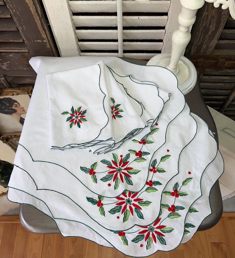 Vintage Christmas Table Linen Set, 4 Placemats, 4 Napkins - Etsy