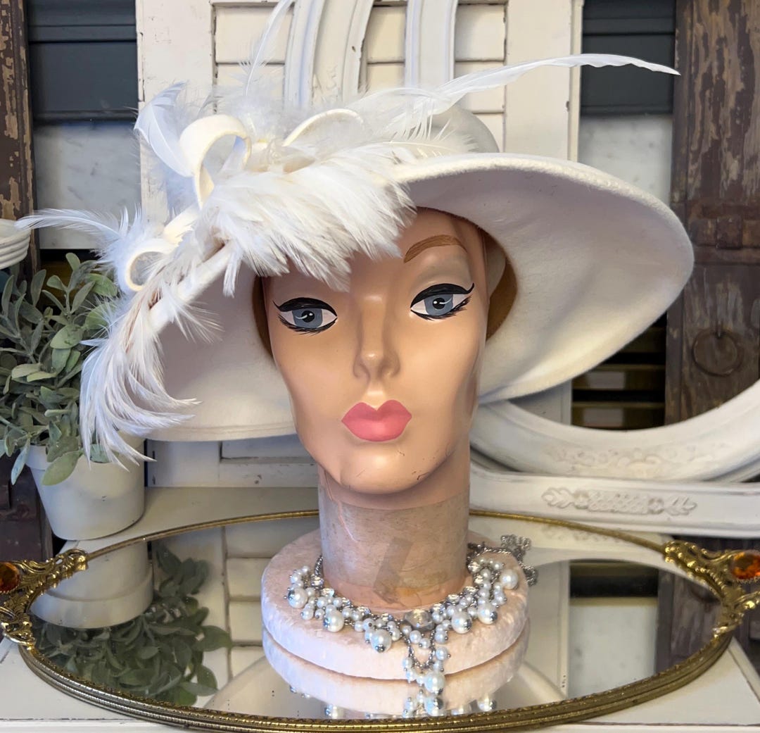 Vintage Large Brim Winter White Feather Hat, Cream Felt, Wool Statement ...