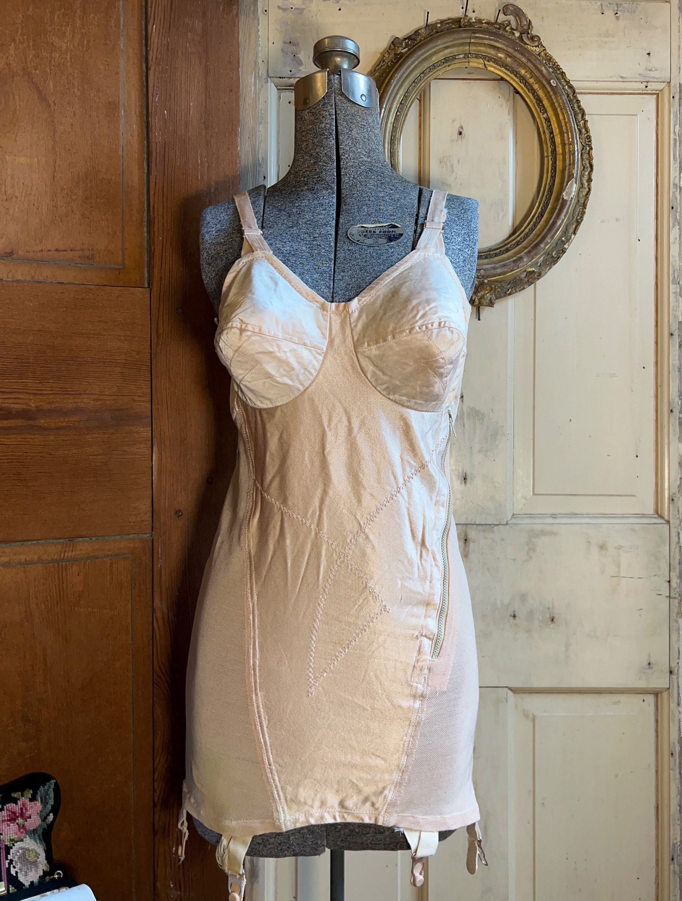 Vintage 1950s Pink Shapewear Full Girdle - Etsy