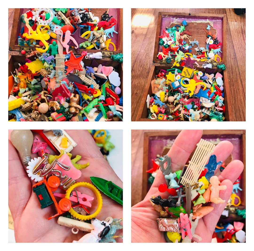 Miniature Plastic Toys, Animals, Game Pieces, Trinkets, Tiny, Fun Toys ...