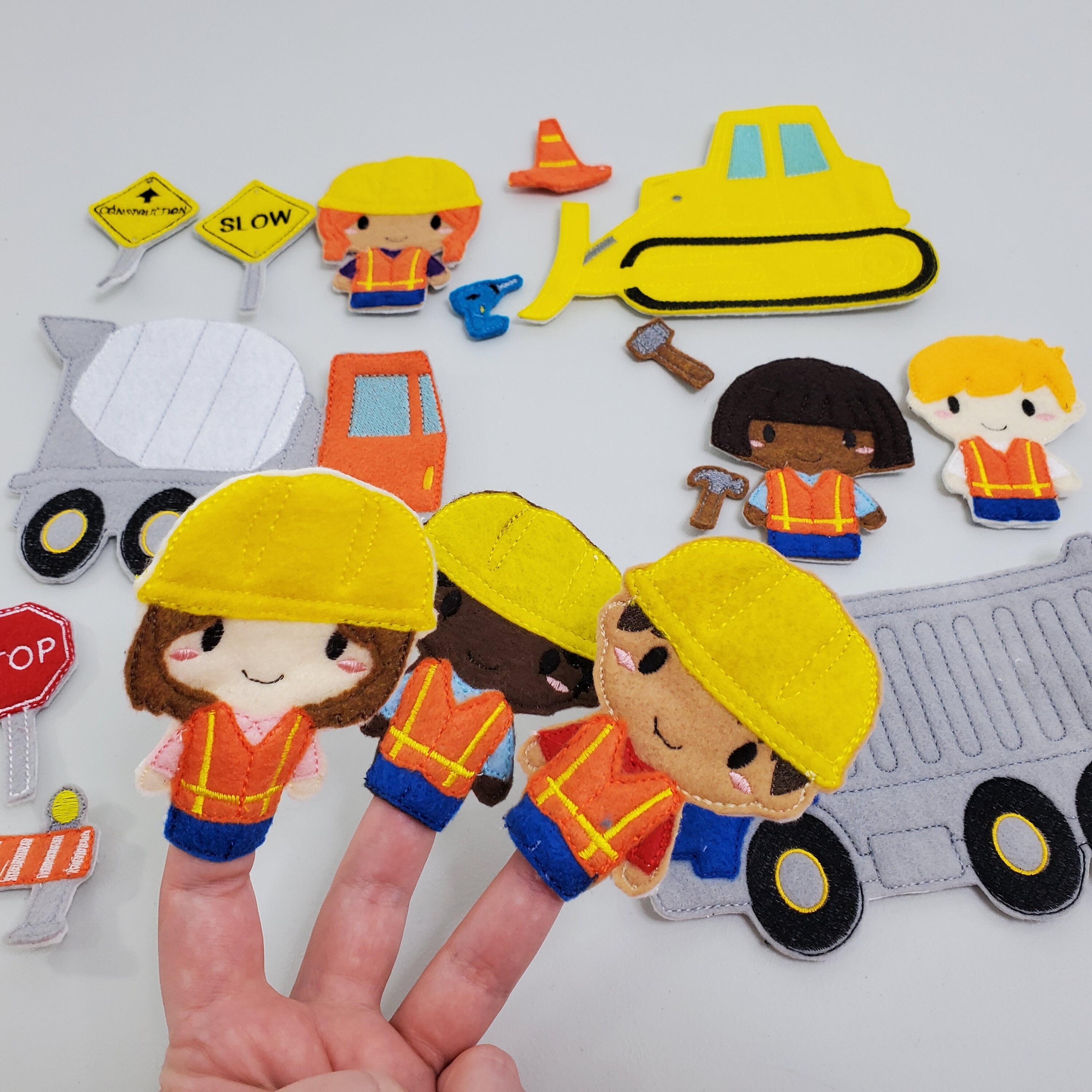 Felt Construction Finger Puppets: Trucks & Workers - Etsy