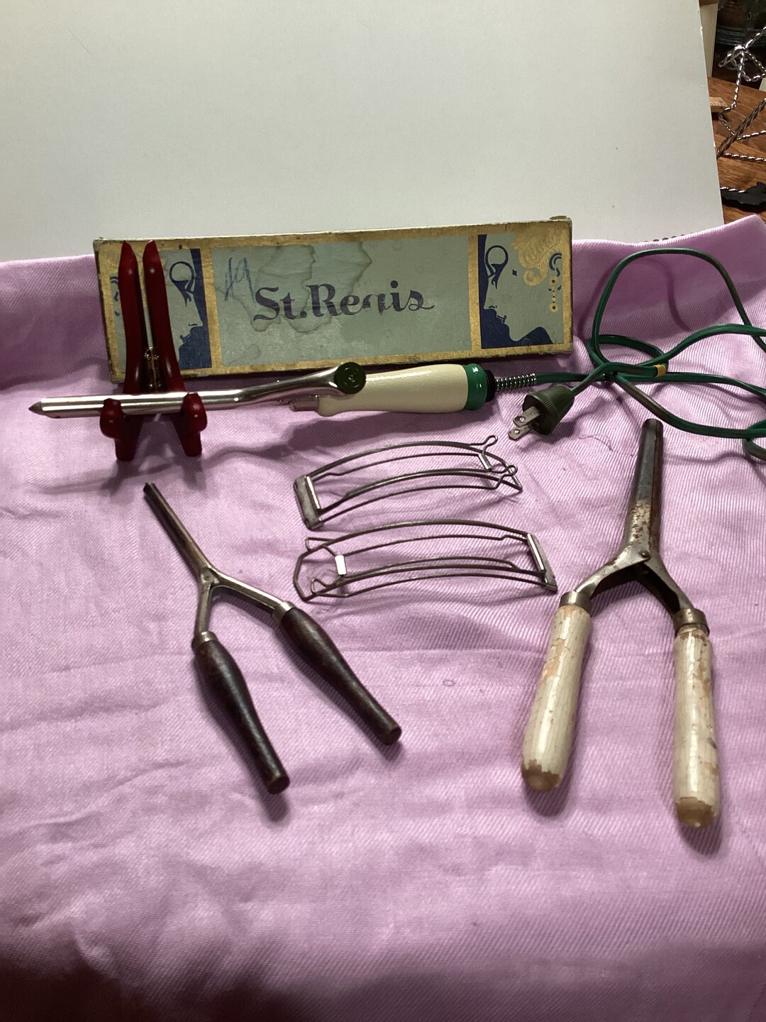 Vintage Curling Iron, Vintage Curling Iron With Original Box, St, Regis ...