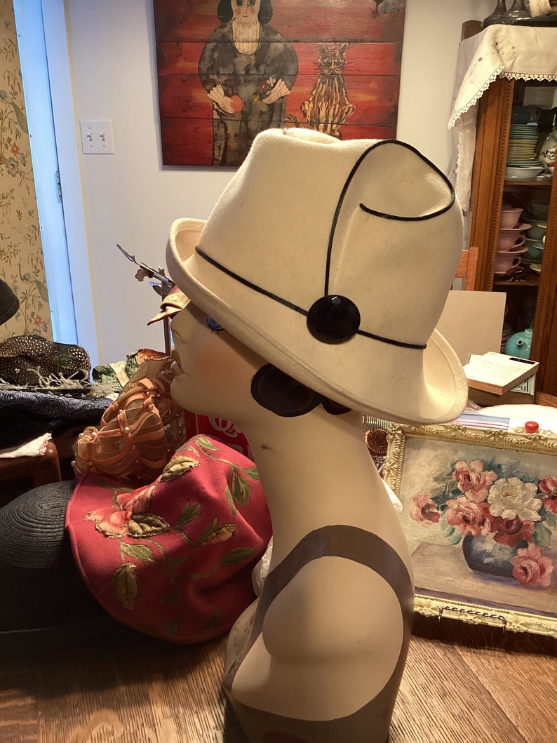 Beautiful Vintage Frank Olive Felted Wool Hat, Vintage Cream Colored ...