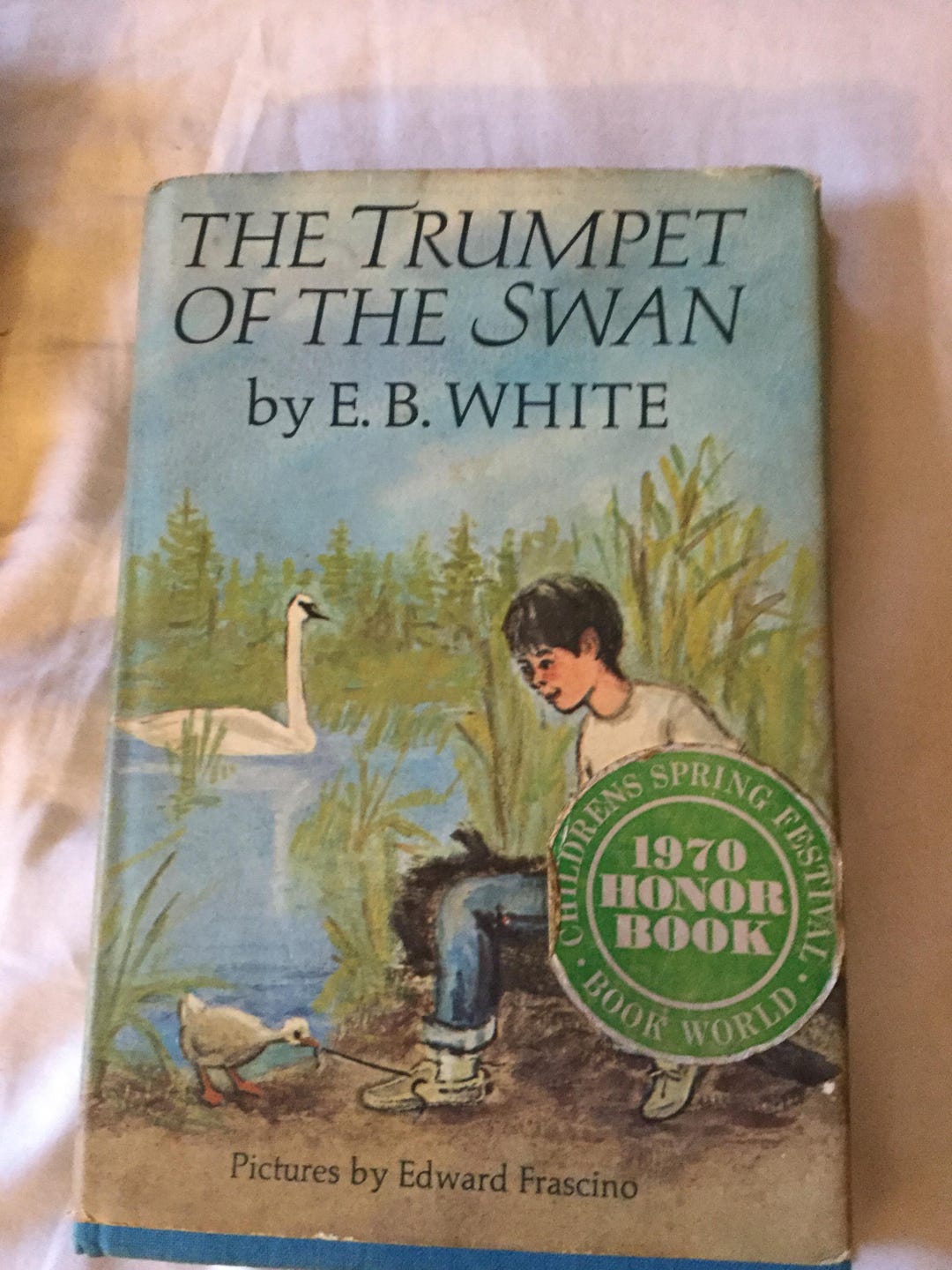 1970 EB White Book " the Trumpet of the Swan " - Etsy