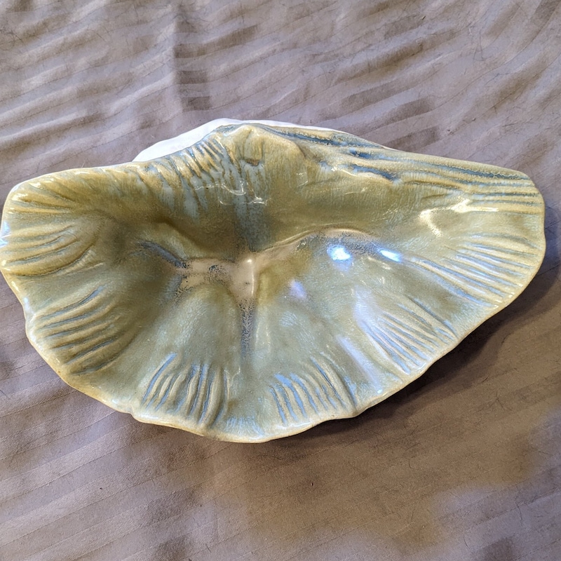 Pottery Shell Bowl - Etsy