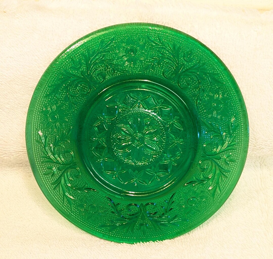 Anchor Hocking Forest Green Oatmeal Glass Saucer - Etsy