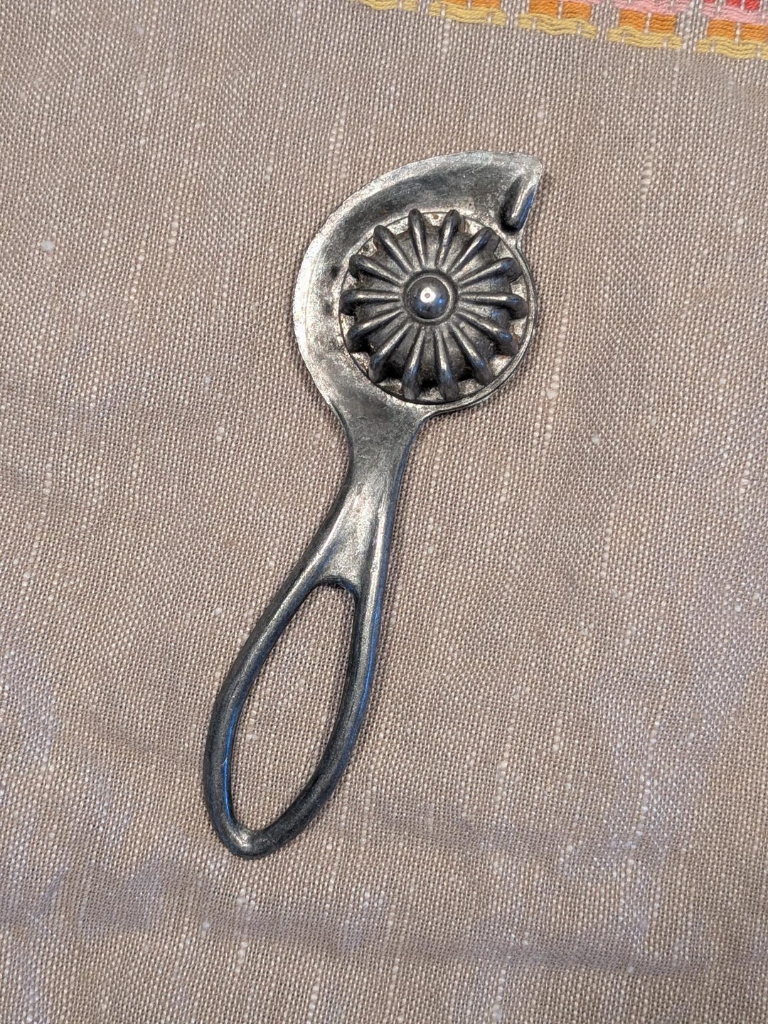 Vintage Pie Crust and Pastry Crimper and Cutter Tool - Etsy
