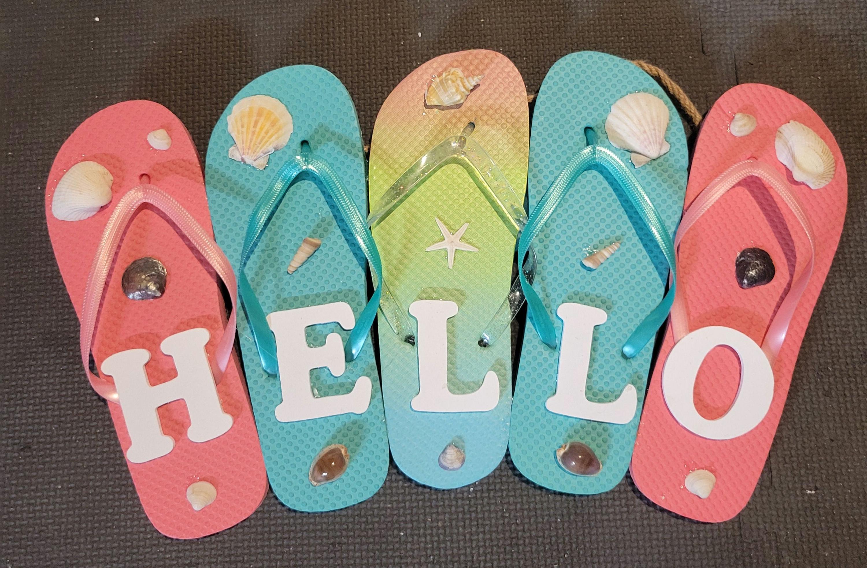 HELLO Flip Flop Wreath - Etsy