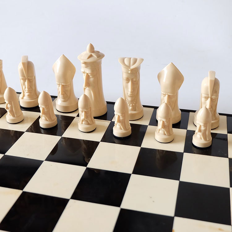 Peter Ganine - Superba Masterpiece Chessmen Salon Edition - Vintage ...