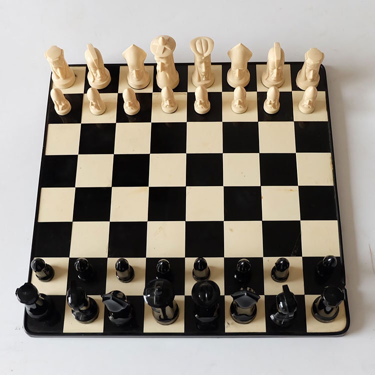 Peter Ganine - Superba Masterpiece Chessmen Salon Edition - Vintage ...