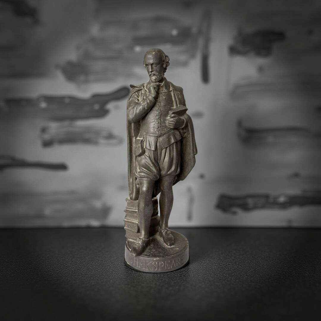 Antique Spelter Statue / Sculpture of William Shakespeare, Standing ...