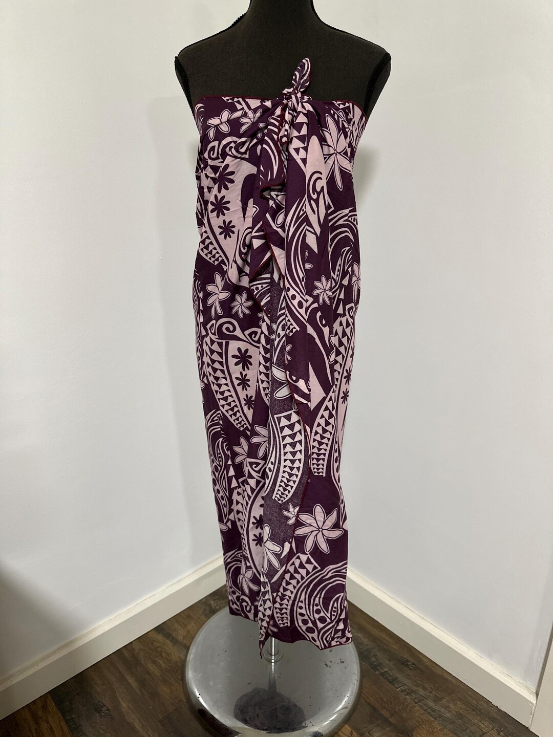 Premium Rayon Plum Pink Polynesian Tiare Tribal Pareo / Sarong / Beach ...