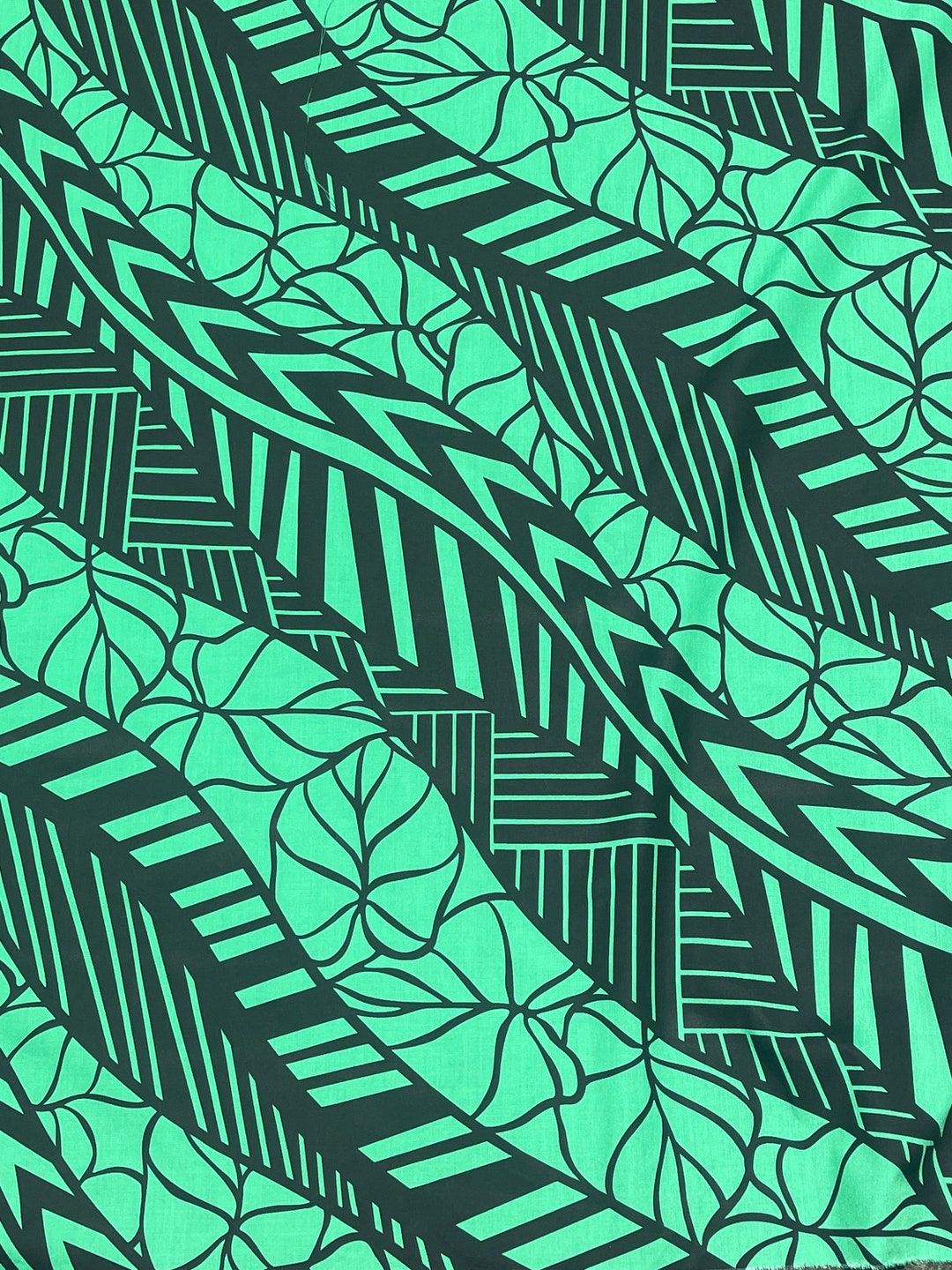 Hawaiian Print Kalo Leaf Tribal Green Black Sold by the Yard - Etsy