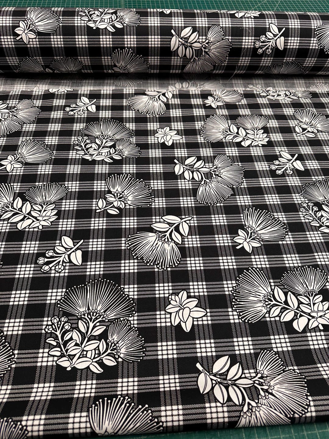 Cotton Black White Printed Palaka With Lehua Flowers Liko Lehua Fabric ...