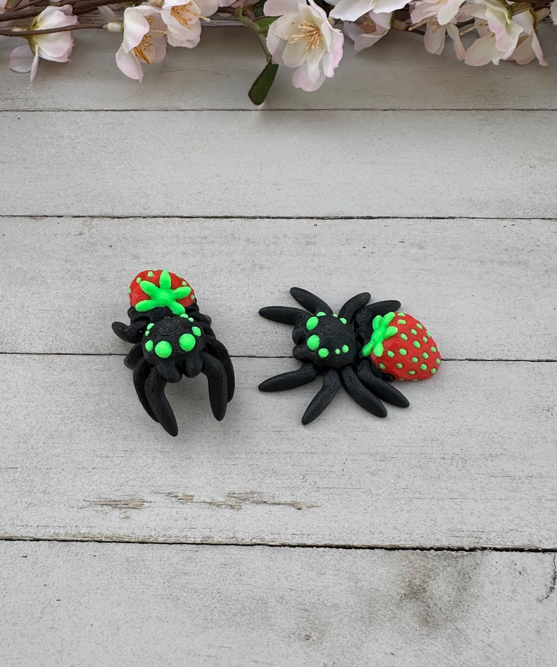 3D Printed Articulated Spiders, Set of 2 (clover, Heart, Rose and Plain ...