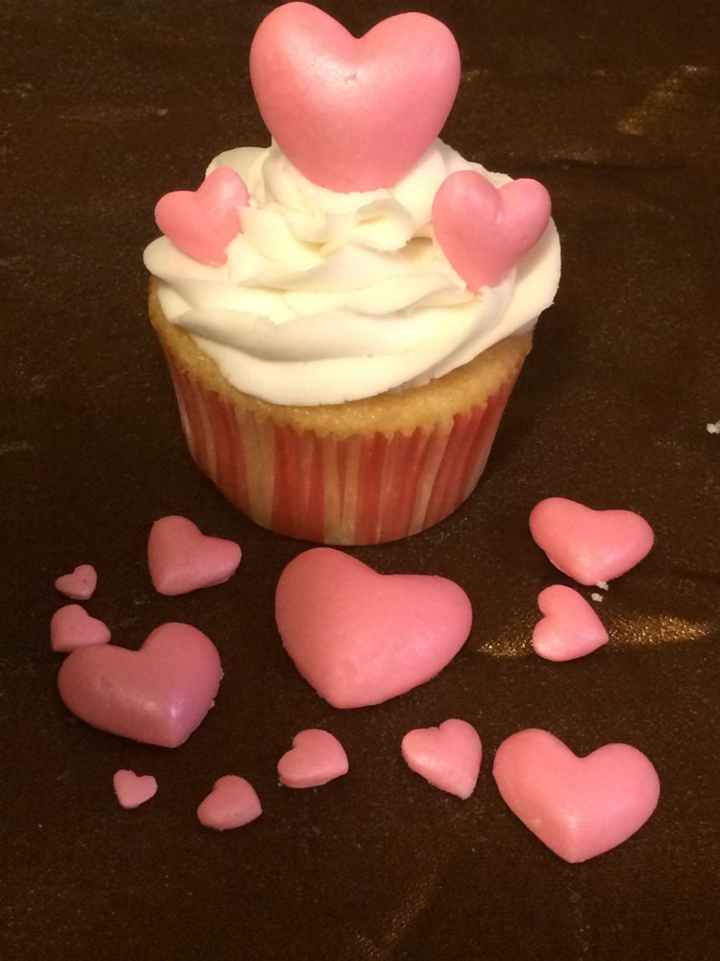 Heart Cake / Cupcake Toppers - Edible - Etsy