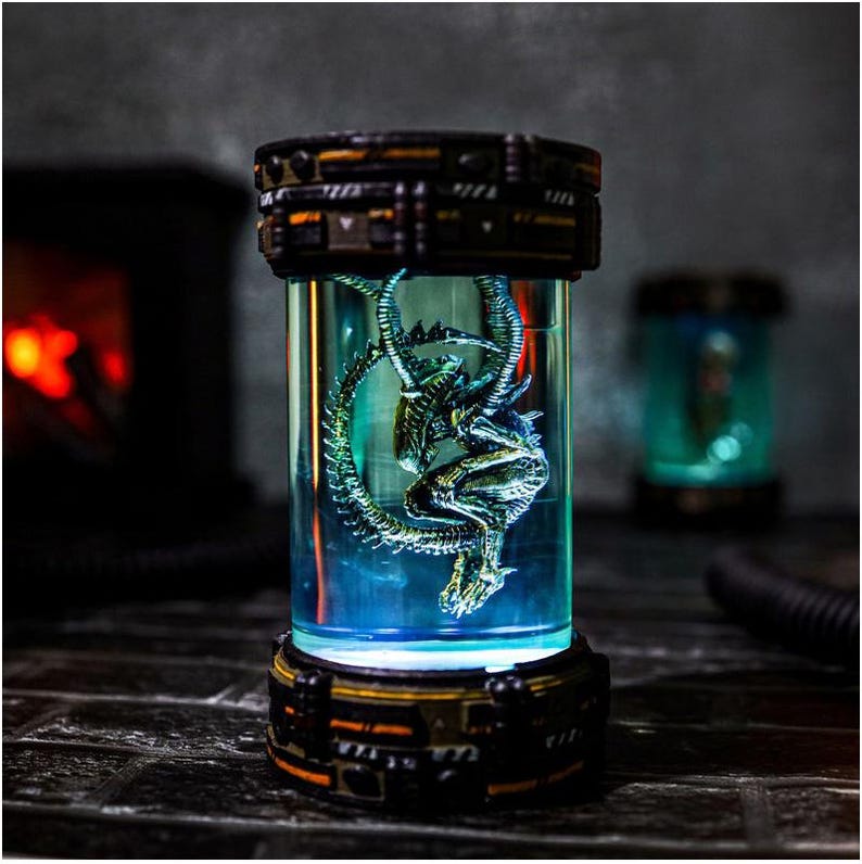 Xeno.morph Lamp, Ali.en Epoxy Lamp, Custom Sta.r Wars Night Light ...