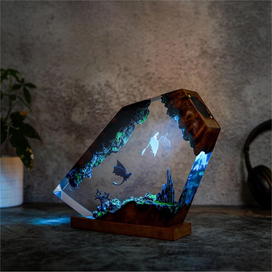 Diorama HTTYD Epoxy Lamp, Tooth.less and Light Fu.ruy Epoxy Lamp ...