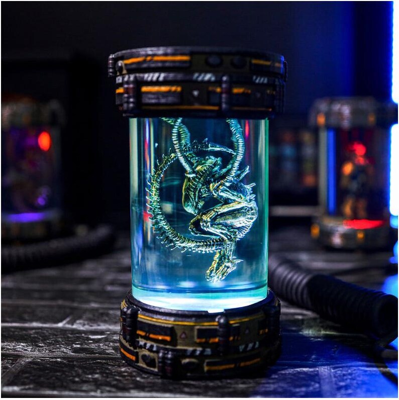 Xeno.morph Lamp, Ali.en Epoxy Lamp, Custom Sta.r Wars Night Light ...