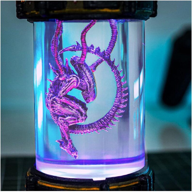 Xeno.morph Lamp, Ali.en Epoxy Lamp, Custom Sta.r Wars Night Light, Table Lamp, Epoxy Xen.omorph ...