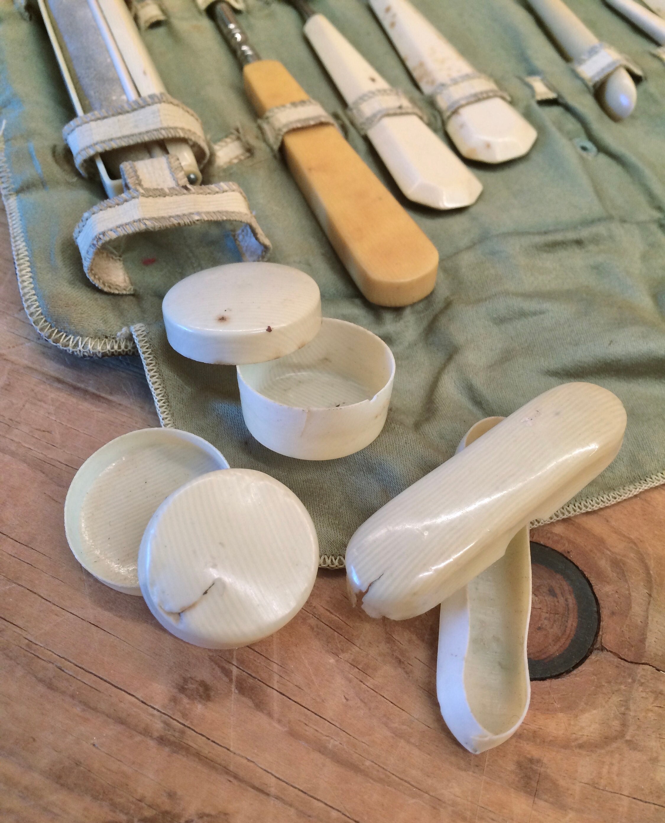 Antique 1920s Celluloid french Ivory Grooming Set Roll Out Travel Kit ...