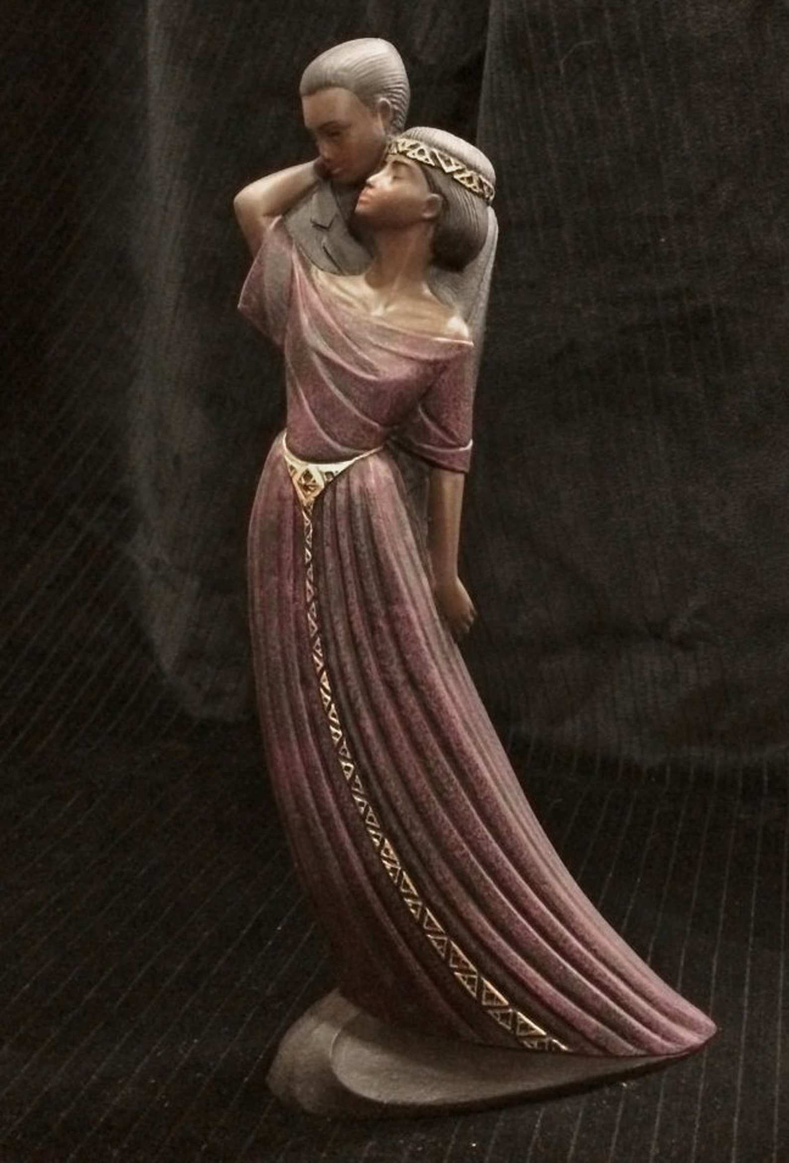 Vintage 1994 Mahogany Princess Couple Parastone Figurine by Ed Van ...