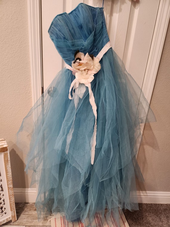 Beautiful chic light blue - Gem