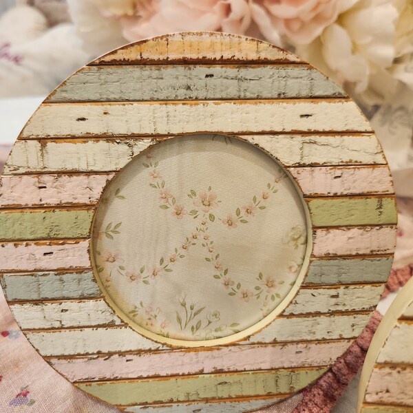 Shabby Chic Picture Frames - Etsy