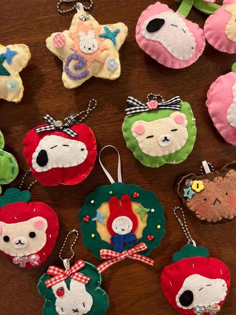 Felt Keychains Handmade L Keychain - Etsy