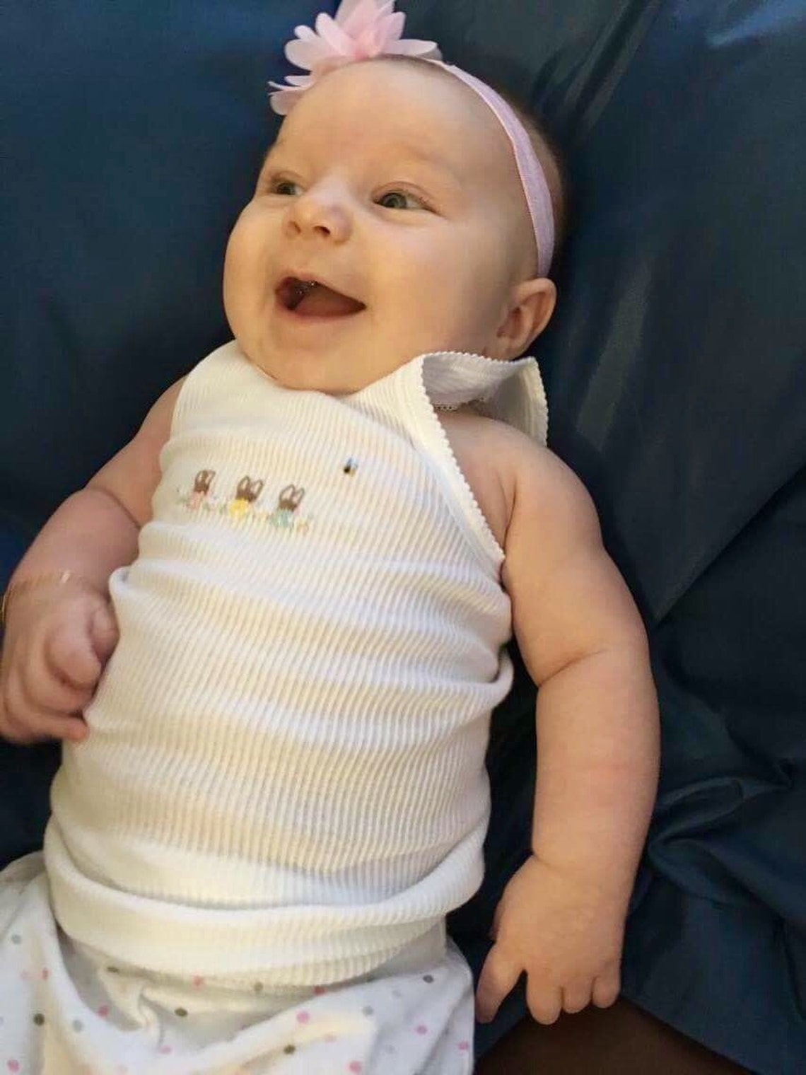 Rabbit Singlet, Embroidered Baby White Bunny Singlet, Unisex Clothing ...