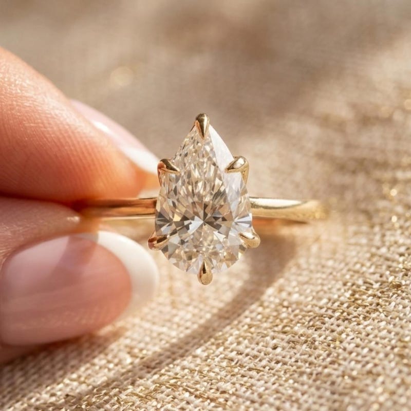 6 Carat Pear Halo - Etsy