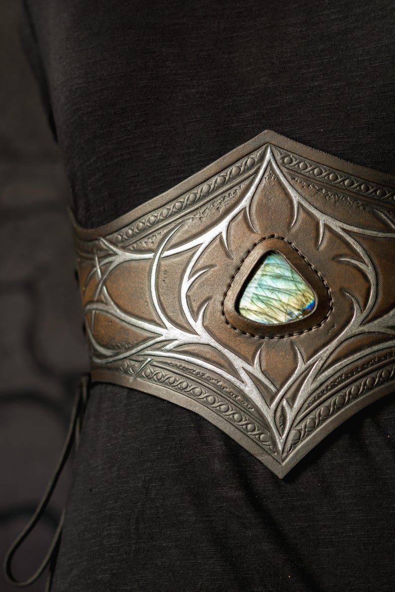 Dark Elven Belt With Labradorite Stone | Size L - Etsy