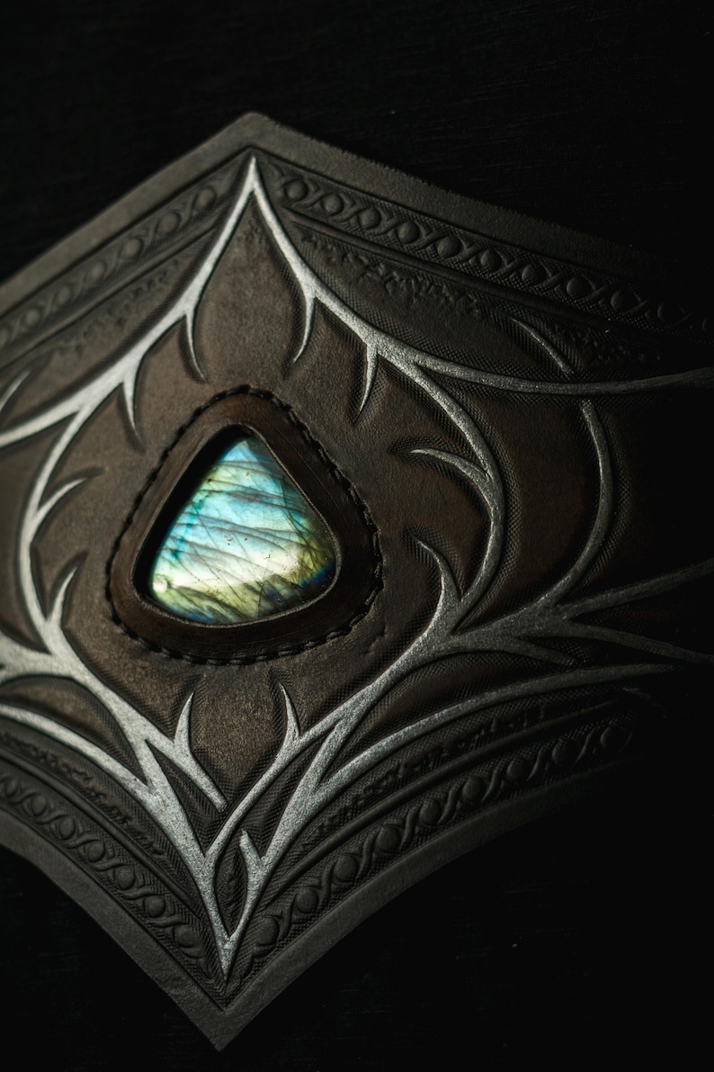 Dark Elven Belt With Labradorite Stone | Size L - Etsy