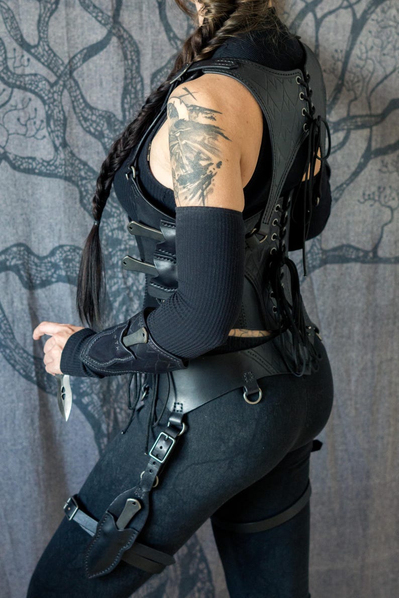 Belt & Leg Sheaths | Dragon Rider Armour - Etsy
