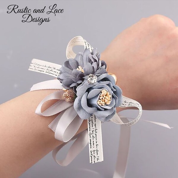 Small Corsage - Etsy