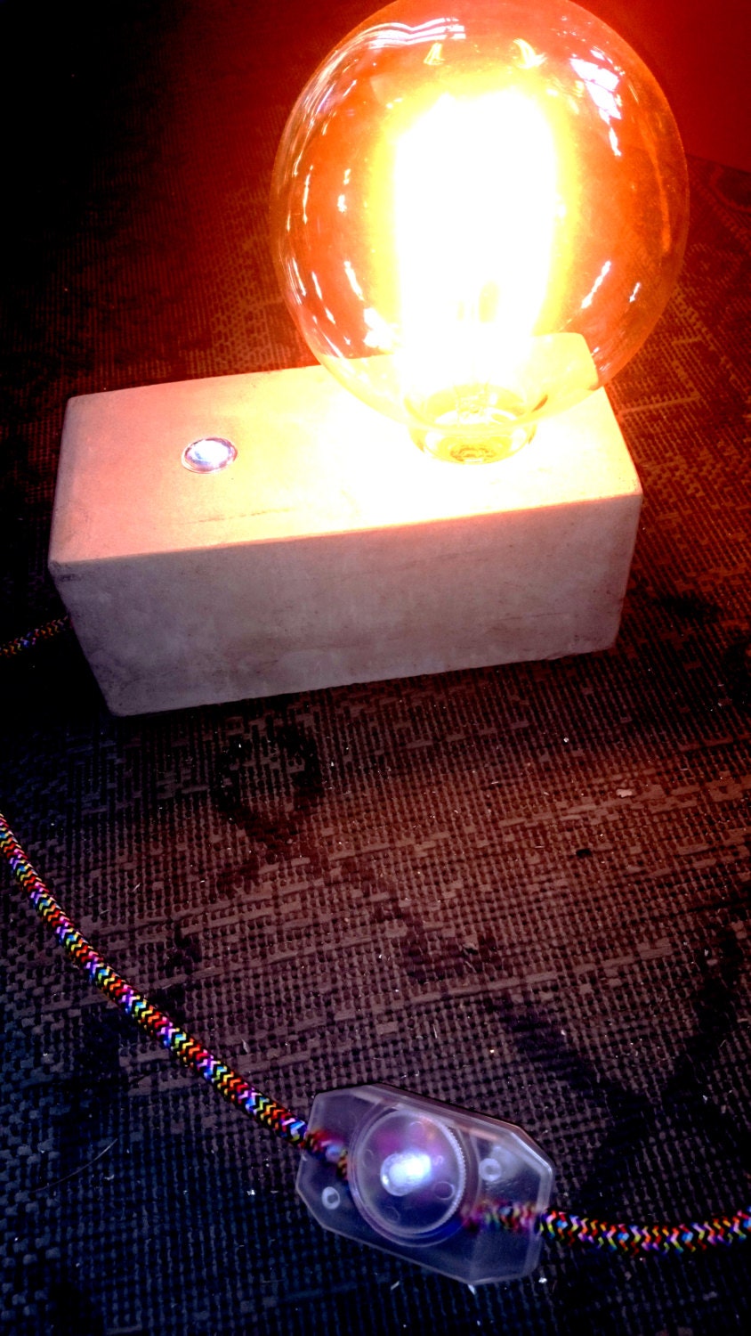 Cement Cube-based Benchtop Lamp | Etsy