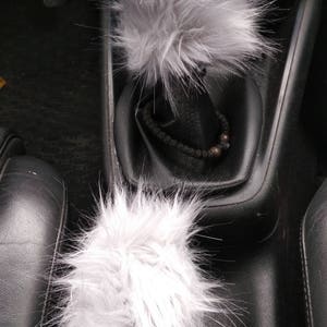 Fuzzy Car Accessories, Steering Wheel Cover, Gear Shift Knob Cover ...